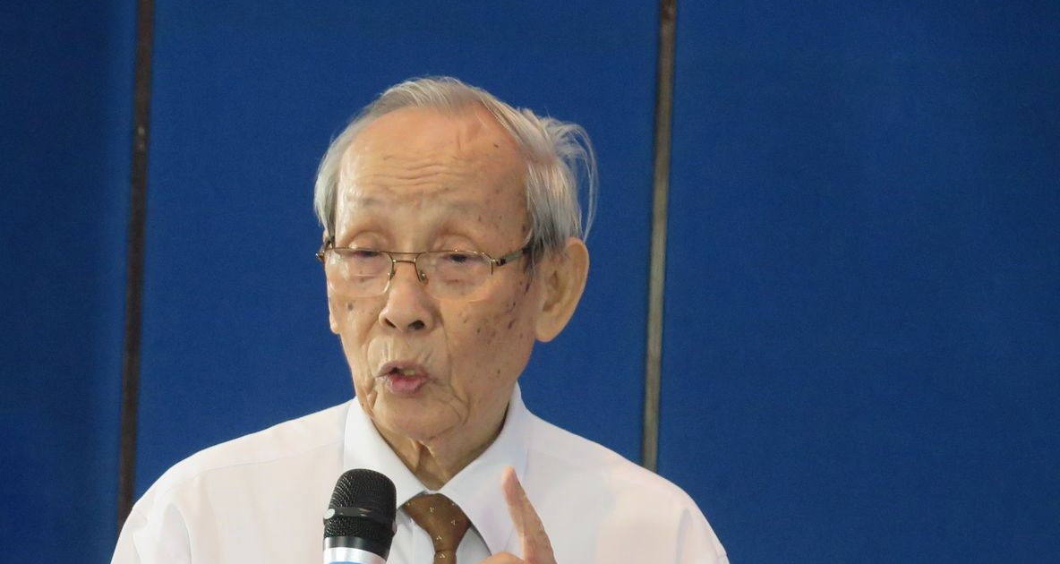 Tang lễ Giáo sư Trần Hồng Quân được tổ chức với nghi thức lễ tang cấp ...