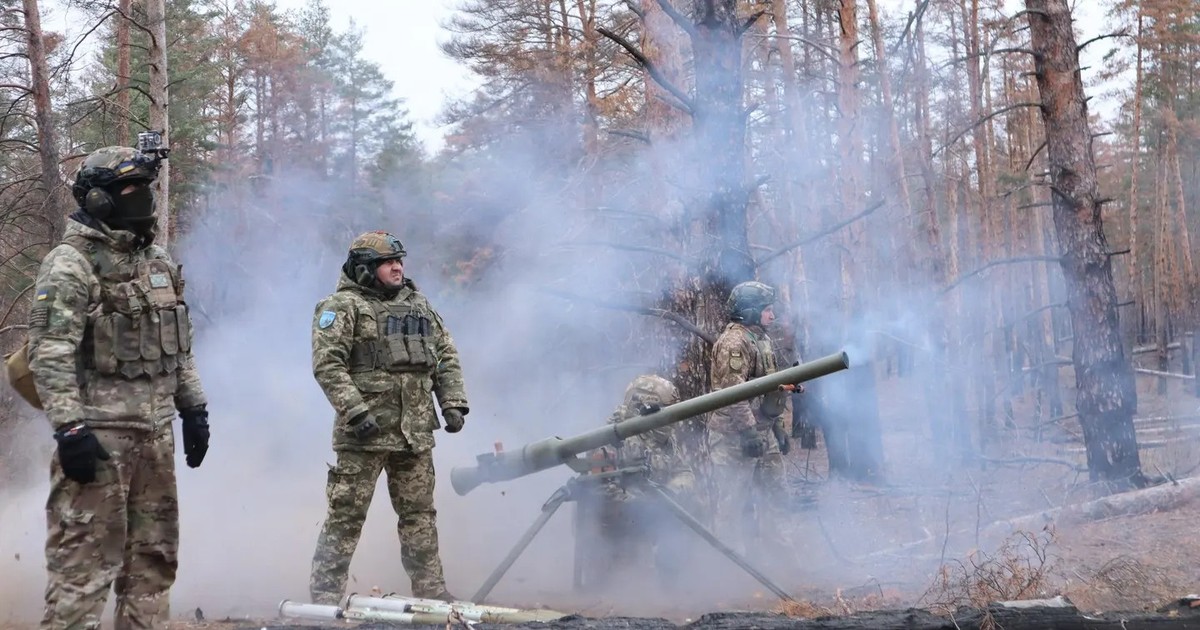 Chiến sự Nga - Ukraine 26-4: Nga thắng nhiều mặt trận, đặc biệt Donetsk; Ukraine gặp khó khi Nga ...