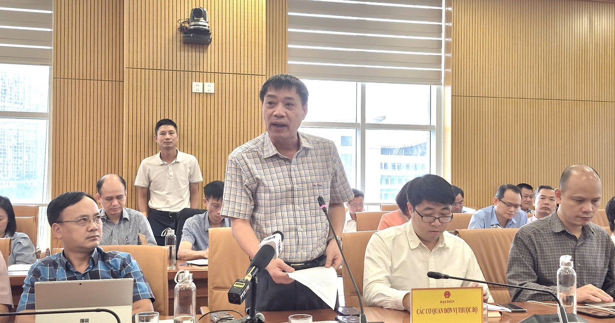 Cục Khí tượng thuỷ văn: Thiên tai bất thường, không còn mùa mưa, mùa khô rõ rệt | Báo Pháp Luật ...