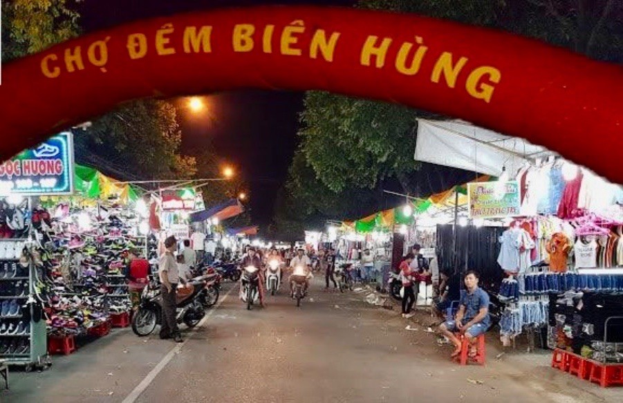 Sau 20 năm, chợ đêm Biên Hùng ở Đồng Nai sắp chấm dứt hoạt động | Báo ...
