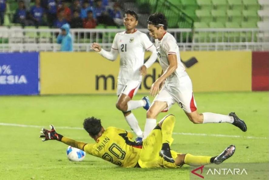 Chủ nhà Indonesia đang bị Việt Nam “đè”, vé vớt cũng thua Malaysia ...