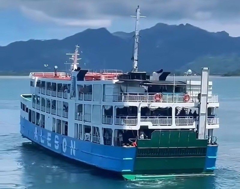 Phà chở hơn 300 khách chìm ở Philippines, 8 người chết | Báo Pháp Luật ...