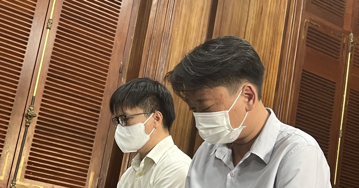 Hình ảnh ban đầu phiên xử vụ cháy chung cư Carina làm 13 người chết ...