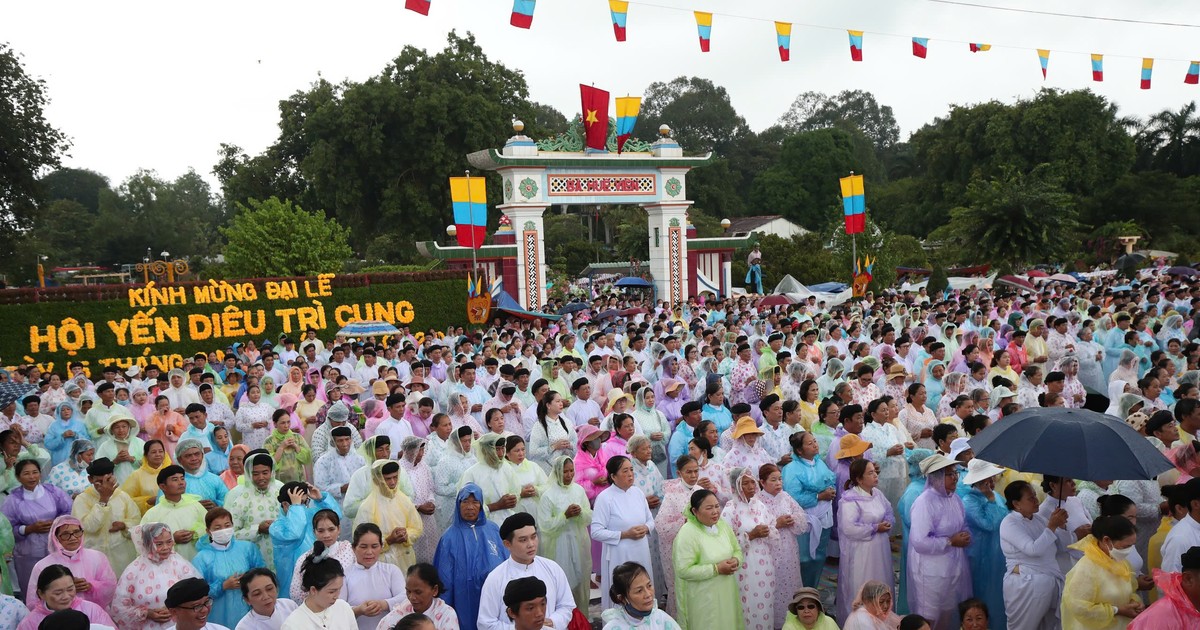 Công an Tây Ninh cảnh báo thủ đoạn móc túi tại lễ Hội yến Diêu Trì cung ...