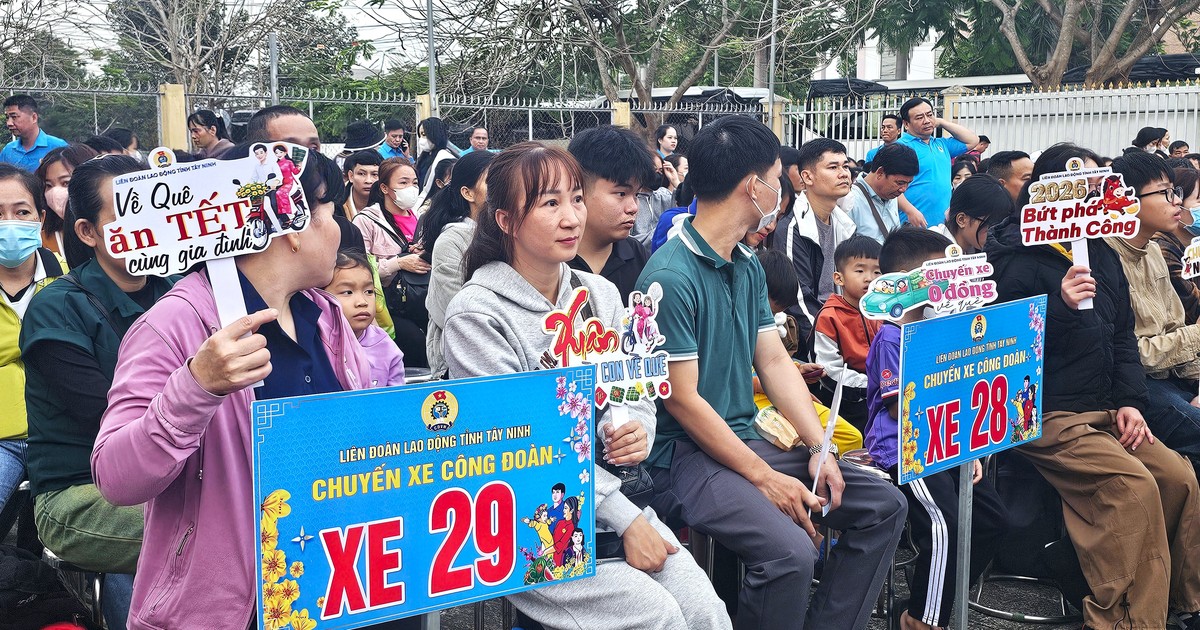 Tây Ninh: 45 'Chuyến xe Công đoàn' đưa 1.915 lao động về quê đón Tết ...