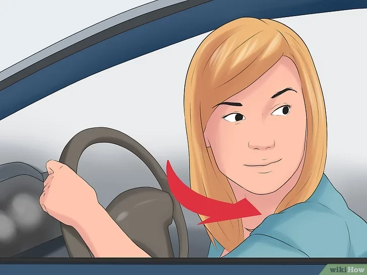 Kỹ thuật điều khiển xe lùi an toàn trong tình huống khẩn cấp | Báo Pháp ...