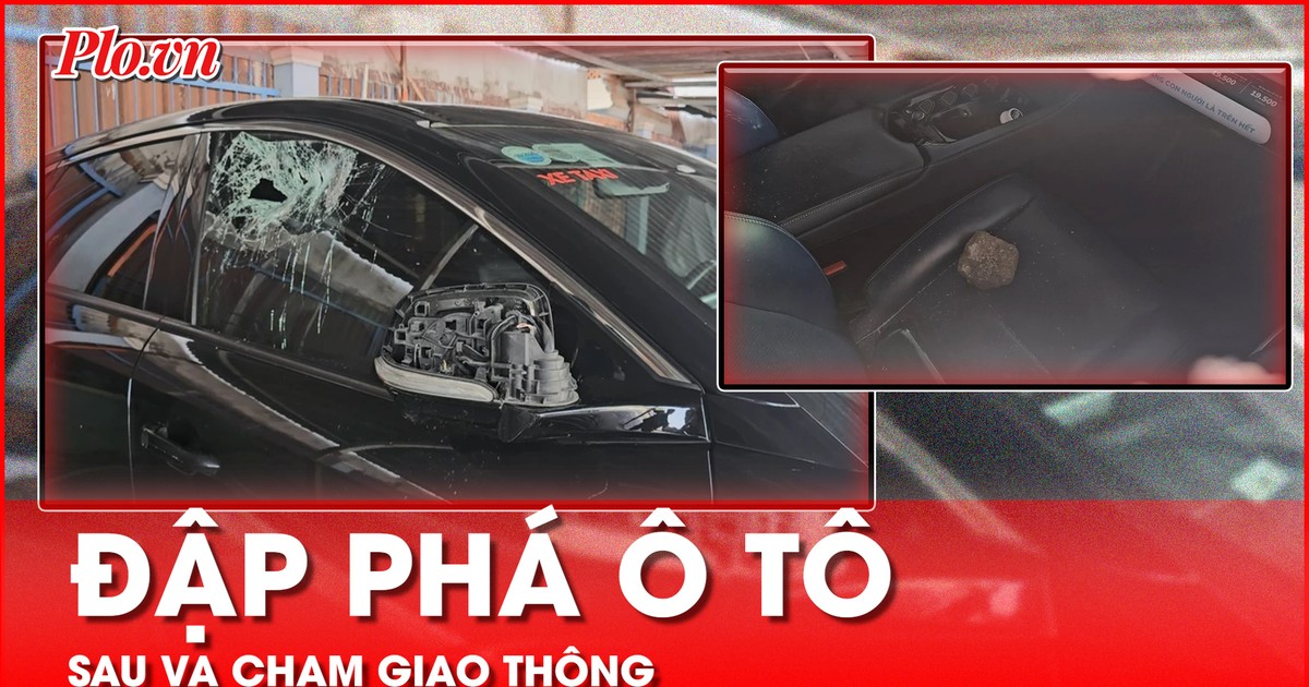 Video: Liên tiếp xảy ra đập phá ô tô manh động sau va chạm giao thông ...