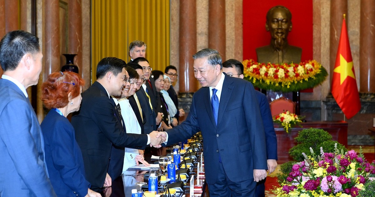 Tổng Bí thư, Chủ tịch nước Tô Lâm tiếp Trưởng đoàn các nước, chuyên gia ...