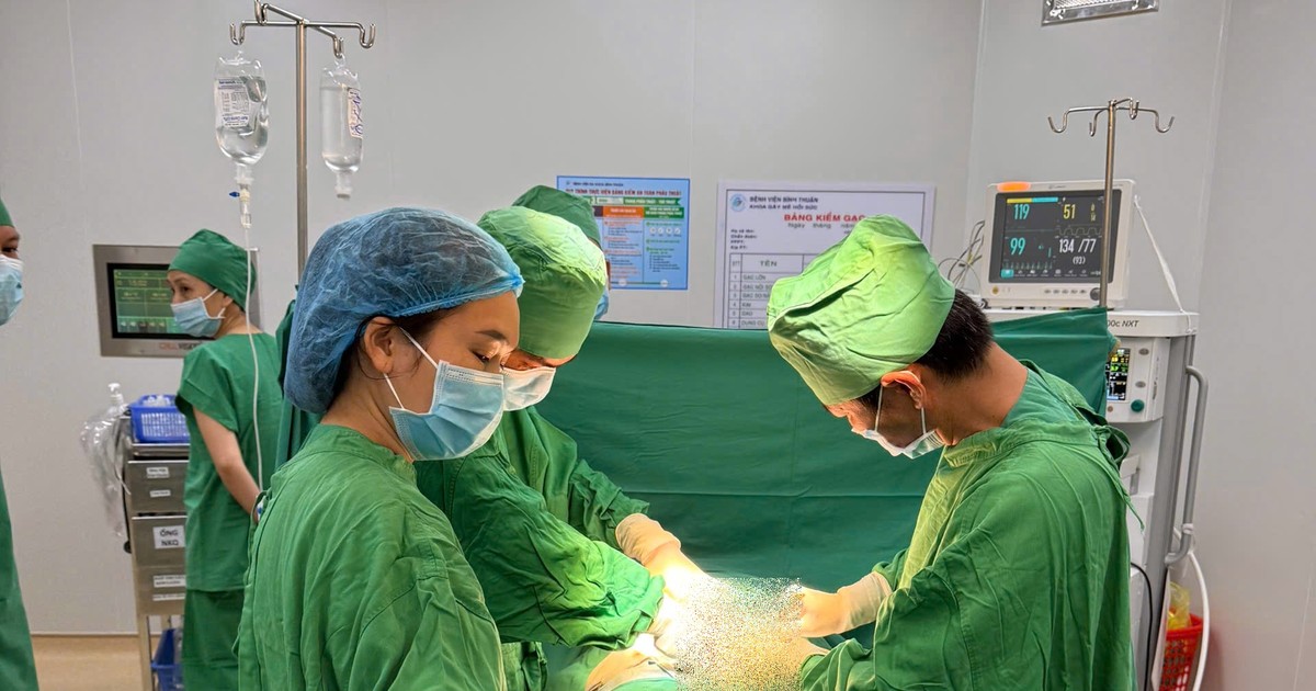 Ca mổ chiều 29 Tết, giành giật sự sống cho mẹ con sản phụ giữa lằn ranh ...