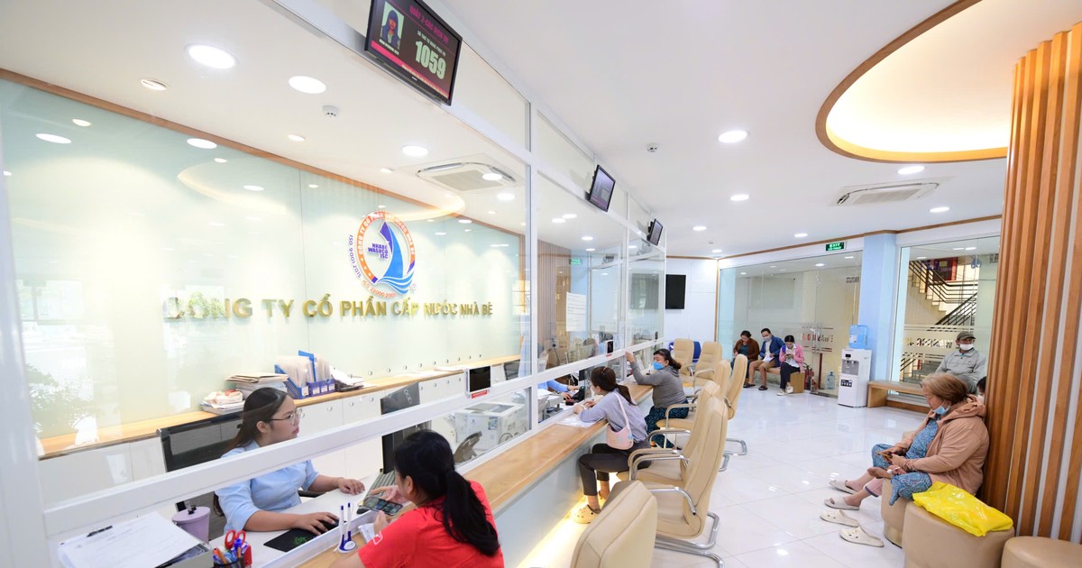 Dùng app CSKH SAWACO để tránh bị lừa đảo | Báo Pháp Luật TP. Hồ Chí Minh