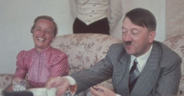 Người giúp việc của Adolf Hitler tiết lộ đời tư trùm phátxít