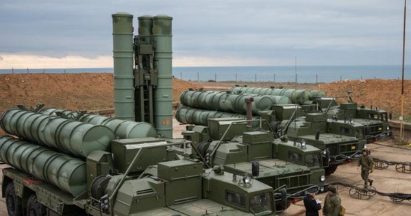 S-400 Nga trang bị siêu tên lửa 40N6E như 'hổ mọc thêm cánh'
