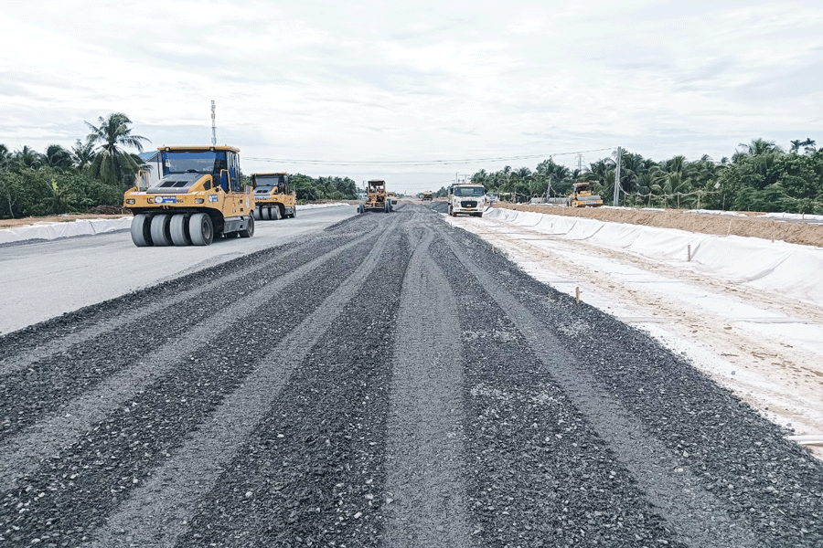 Dự án cầu Rạch Miễu 2 thi công đạt 50% tiến độ | Báo Pháp Luật TP. Hồ ...